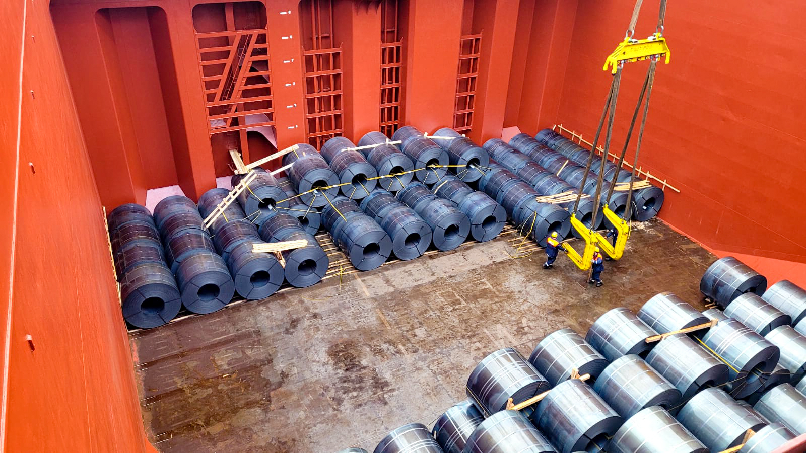 Steel Transport Logistics - COLI Group